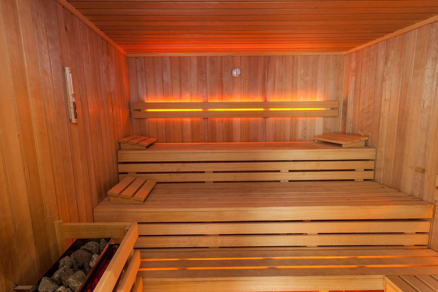 Sauna bench guide | Comfort and design by Finnish Sauna Builders